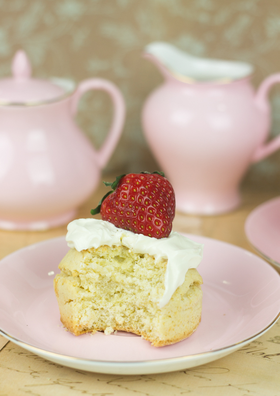 Afternoon Tea para Jane Austen (Strawberry Shortcakes, Scones de pasas ...