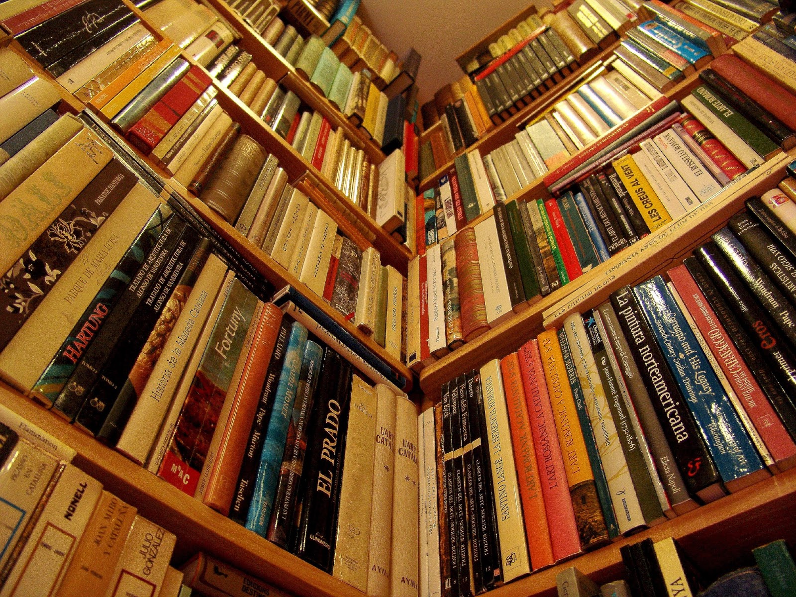 Llibreria Aquitània: LA LLIBRERIA