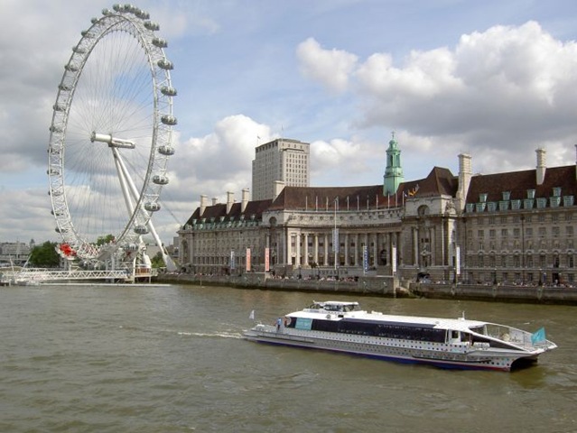 Above Ground on the London Underground-Day 62: From the Tate to the Tate
