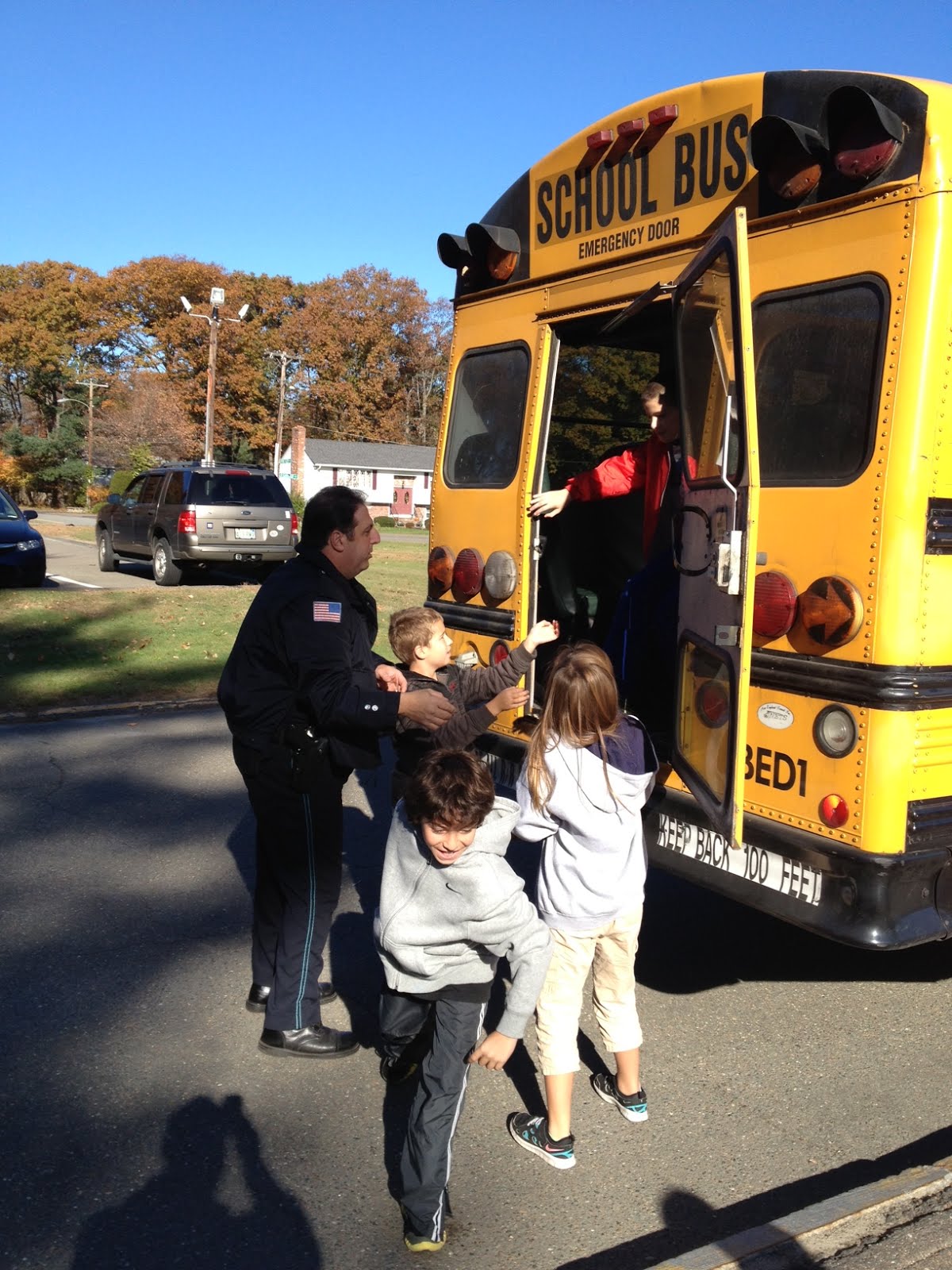 Pine Glen Elementary School Principal's Blog: Bus Safety Evacuation Drill