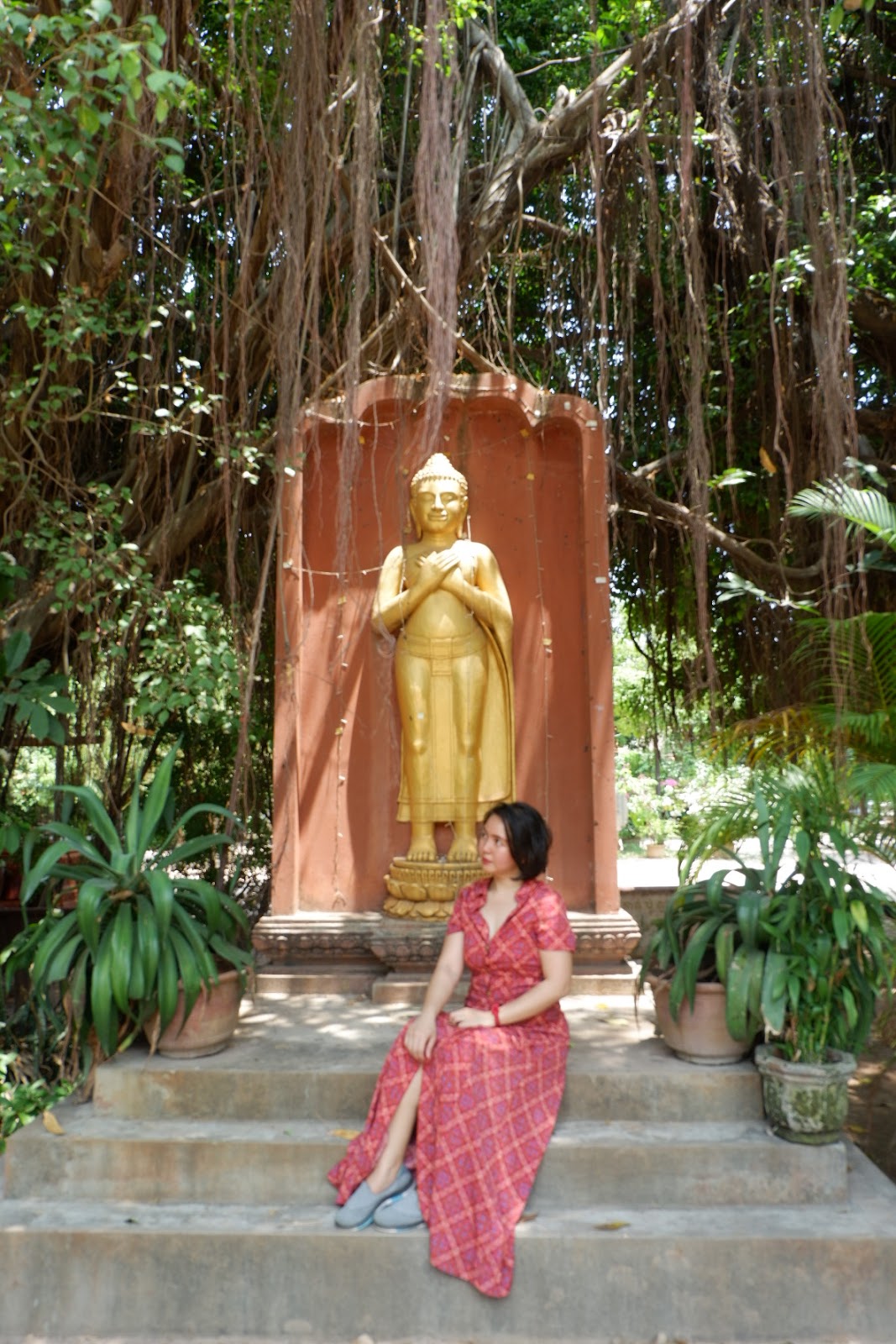 First Day in Siem Reap: A Visit to Wat Bo and Preah Prom Rath Pagodas ...