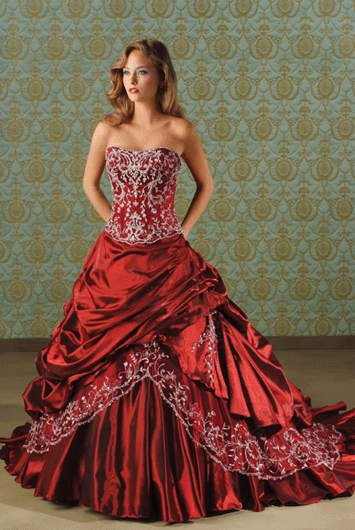 SUN SHINES: Amazing Red color Wedding Dress