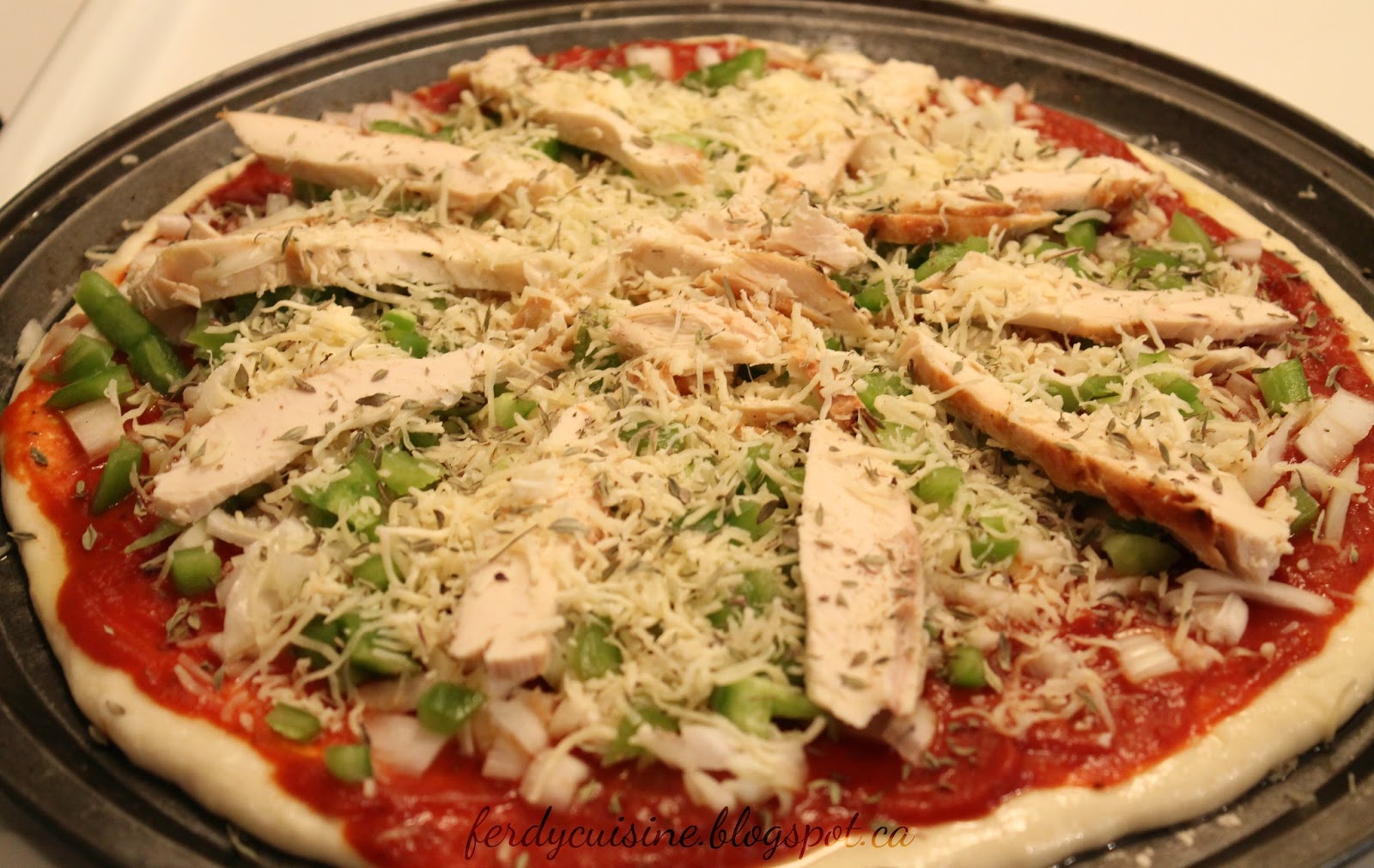 Le blog culinaire d'une débutante: Pizza maison au Poulet