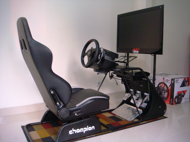 [CGR] Champion Gaming Rig: CGR + Thrustmaster T500 RS