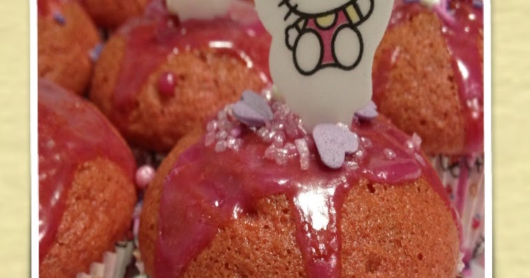 MUFFINS HELLO KITTY