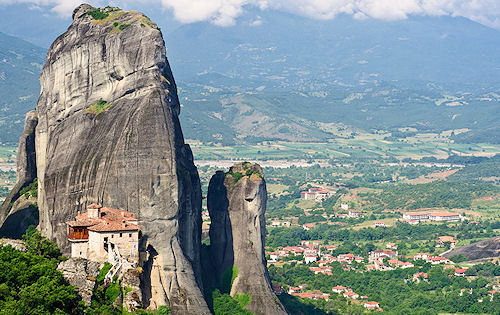 The Presurfer: 10 Incredible Rock Pillar Landscapes