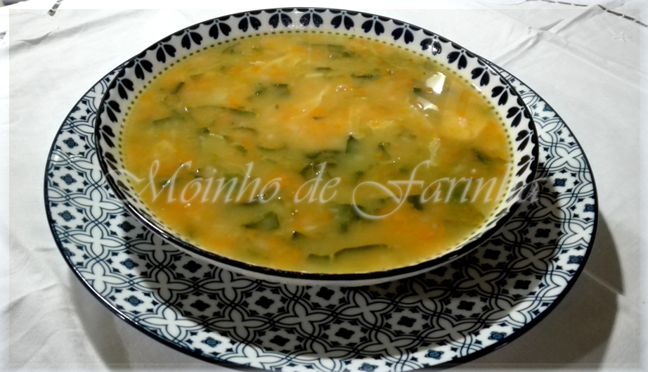 Moinho De Farinha: Sopa camponesa (Monsieur Cuisine)