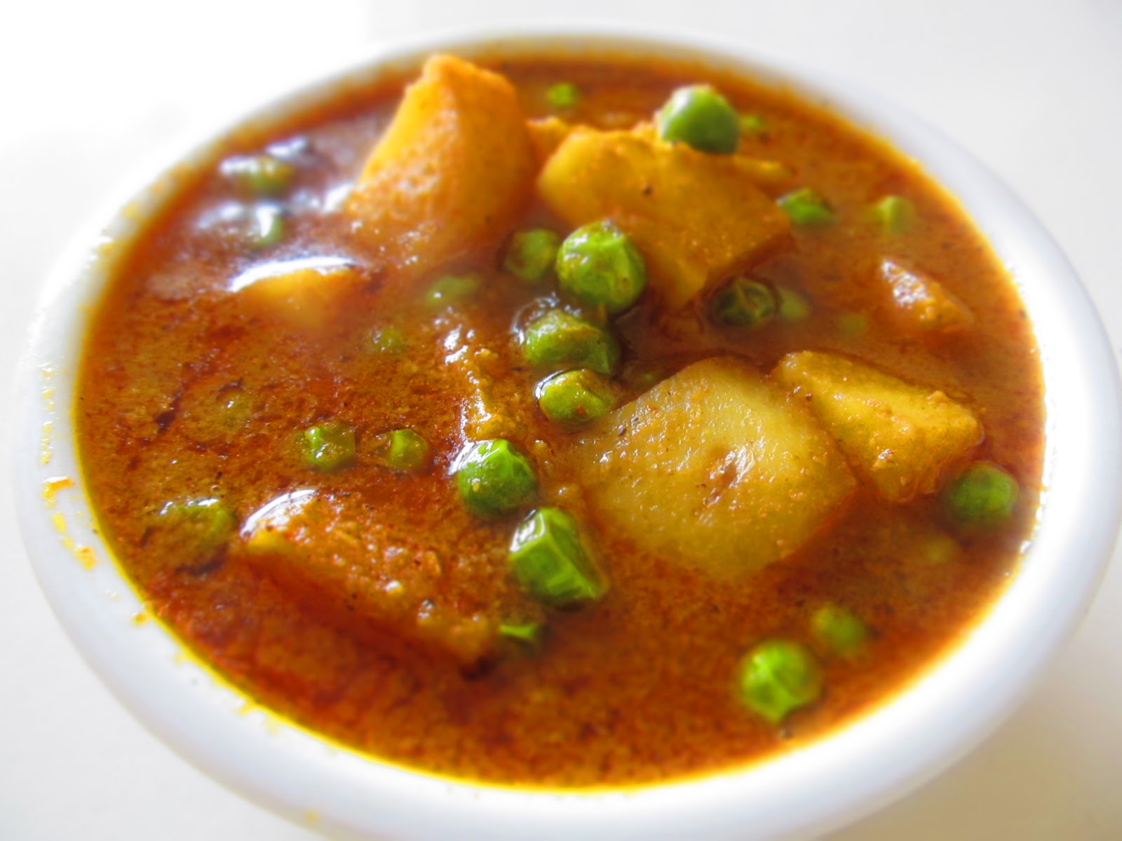 आलू मटर मसाला/ aloo matar masala