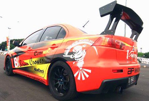 Modifikasi Mitsubishi Lancer Evolution Keren