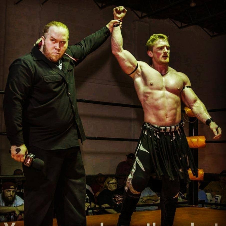 Beefcakes of Wrestling: Muscle Monday : Shane Mercer