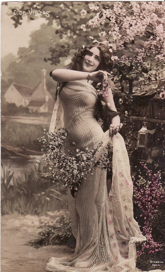 Edwardian Female Fashion: 29 Creative and Stunning Costumes From the ...