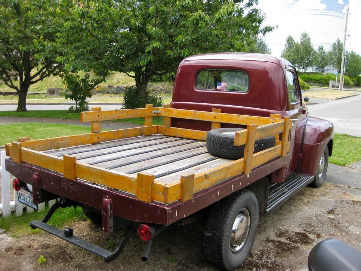 OLD PARKED CARS.: 1948 Ford F-1.