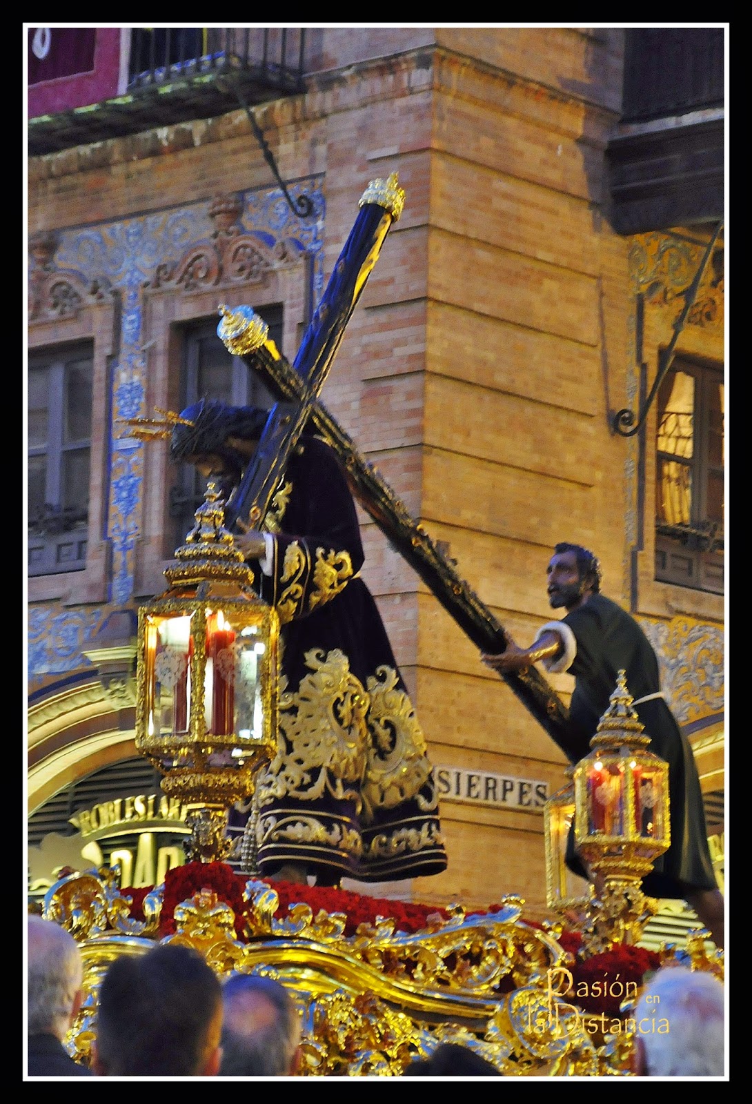 IMÁGENES DE LA HERMANDAD DE SAN ROQUE EN LA SEMANA SANTA DE SEVILLA ...