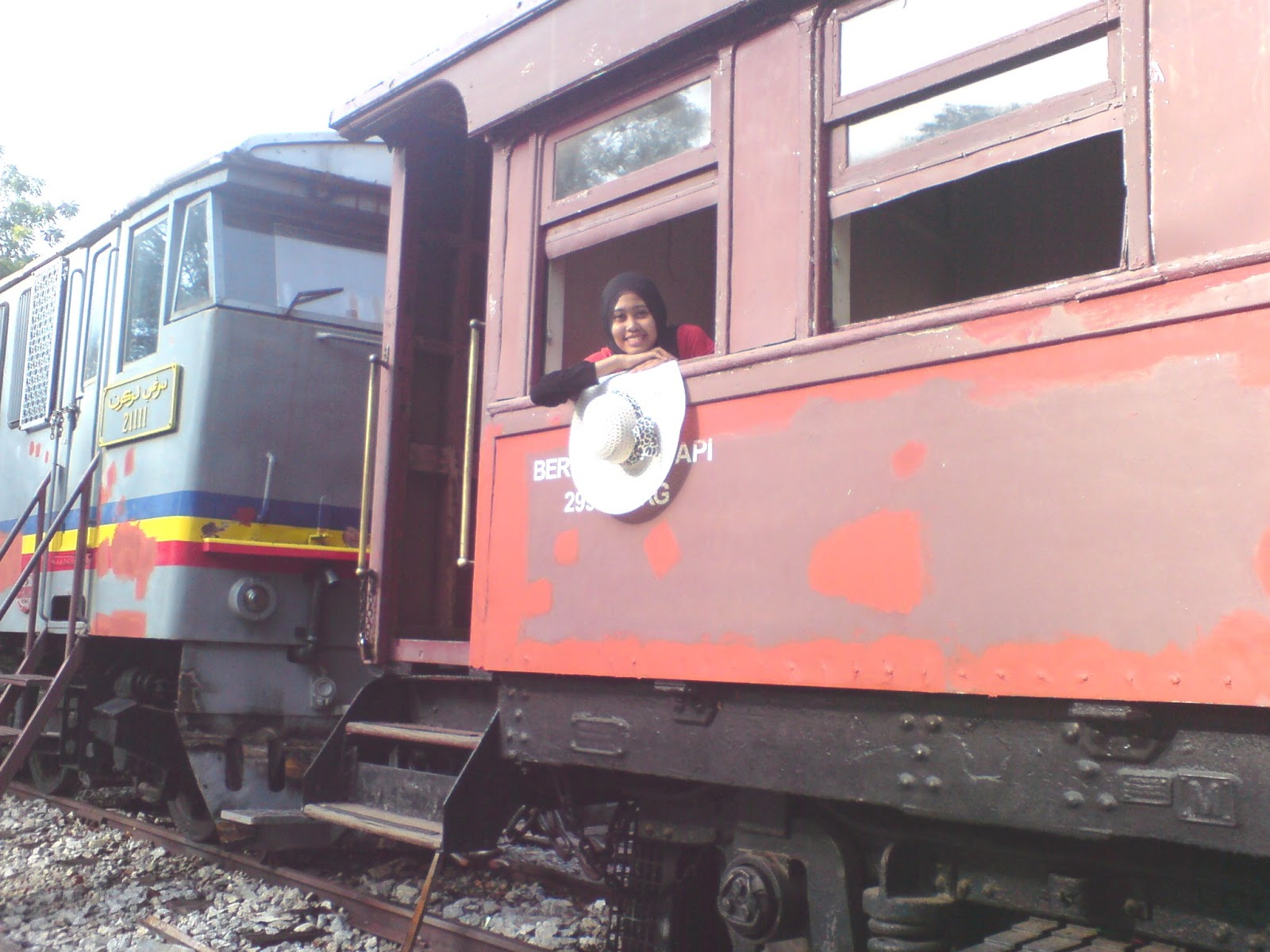 Melawat ke Negeri Melaka (Keretapi lama) | ZEERA HEESAM