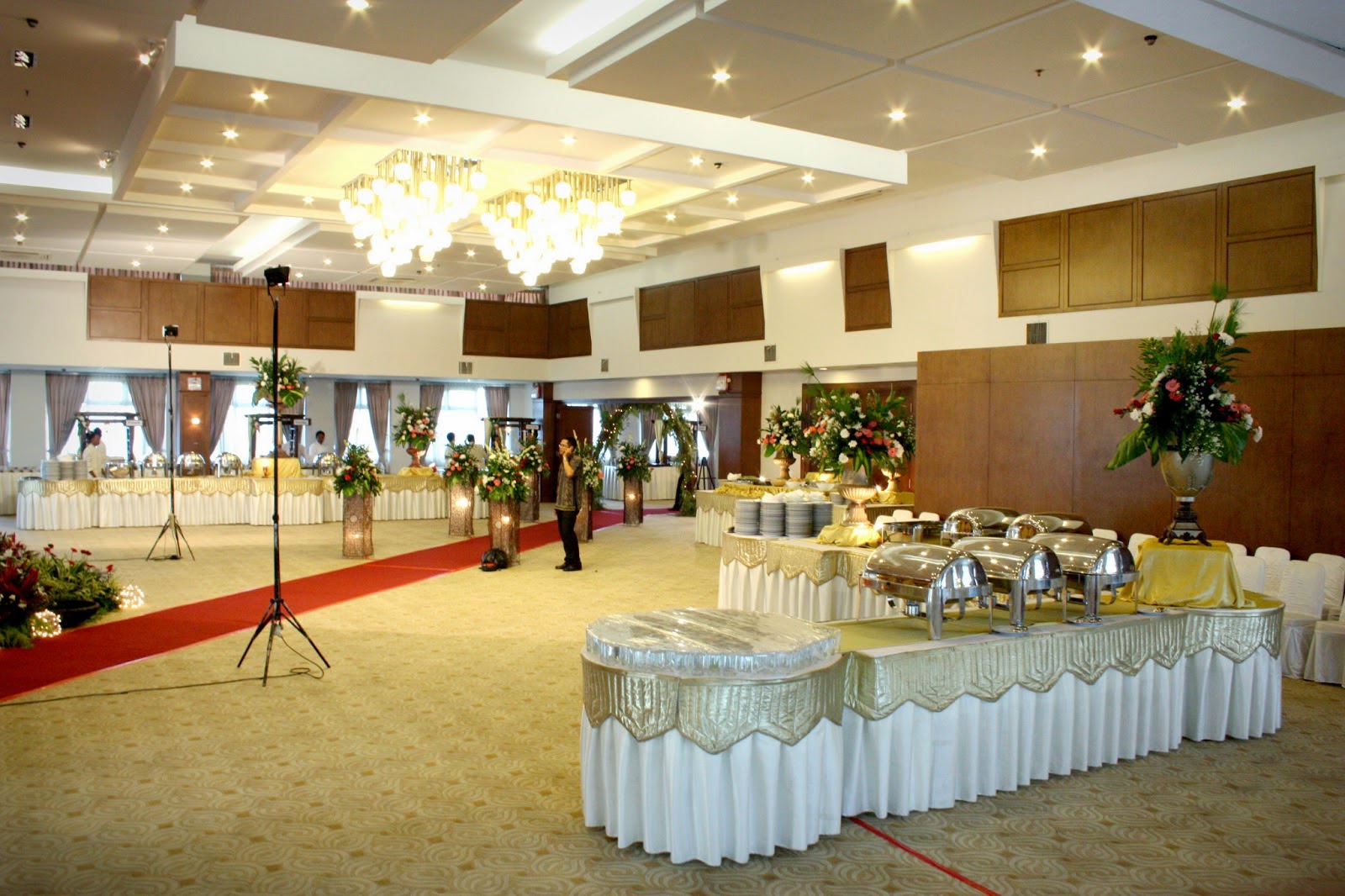 INFO WEDDING DAN PREWEDDING: GEDUNG - GEDUNG RESEPSI DI JAKARTA