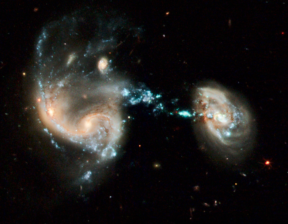 Alam Mengembang Jadi Guru: Mulk nya Malik