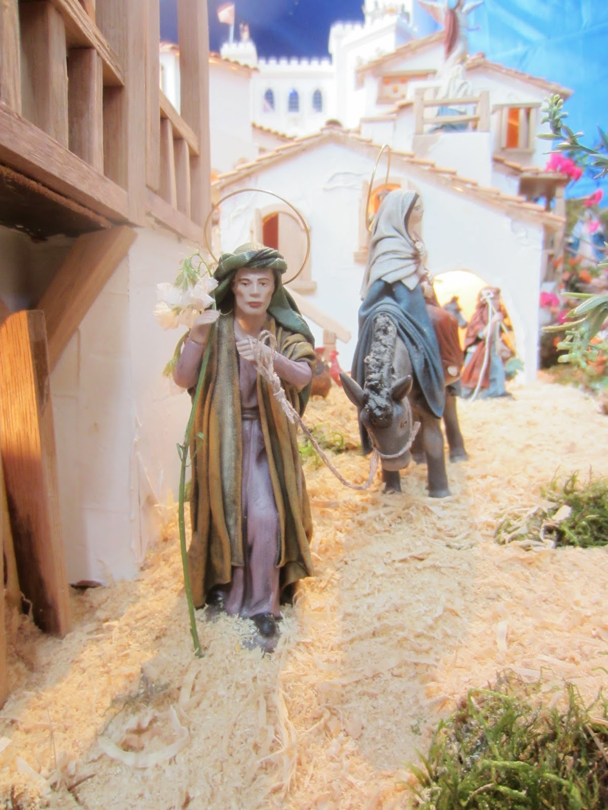 Parroquia San Cristóbal: EL BELÉN DE LA PARROQUIA. BUSCANDO POSADA