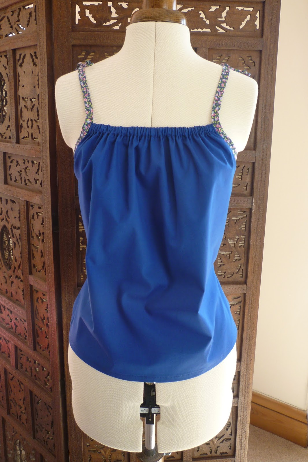 Crafty Alex: DIY - How to Make a Sun Top