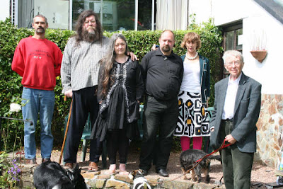 CRYPTOZOOLOGY ONLINE: Still on the Track: JAMES HORE-RUTHVEN (1935-2011 ...