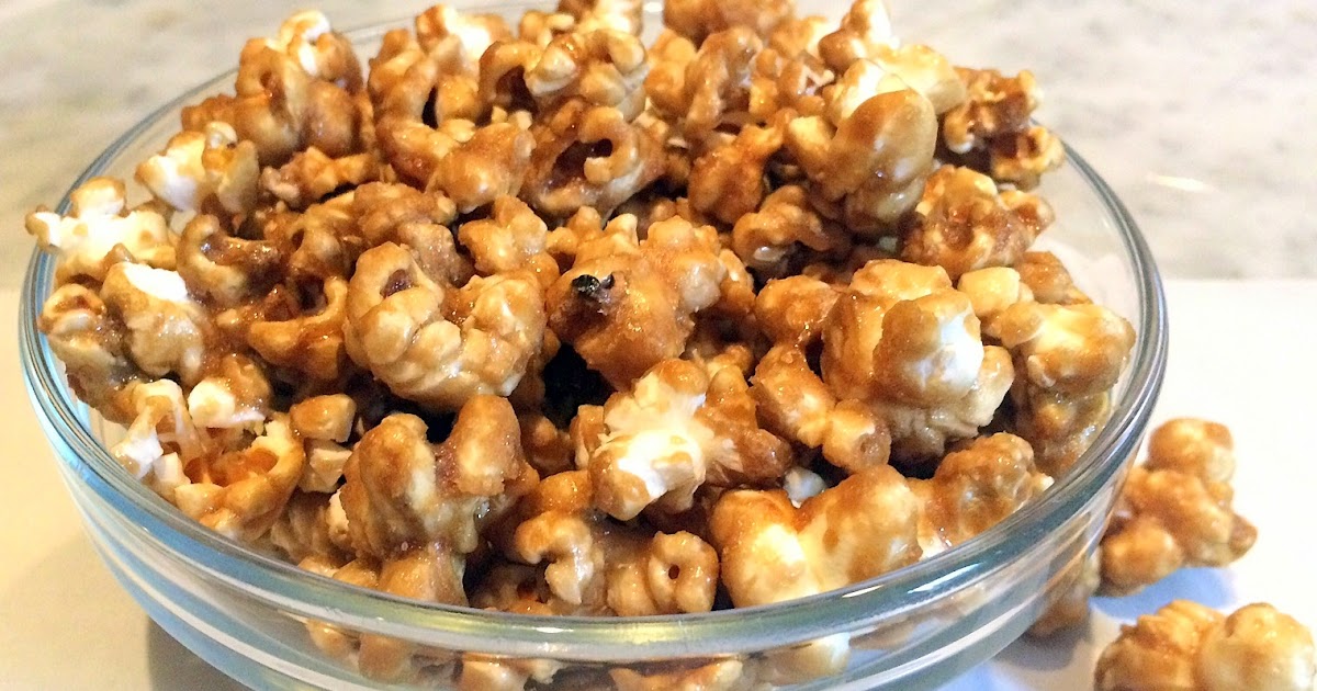 A Cake Bakes in Brooklyn: Super Bowl Caramel Corn