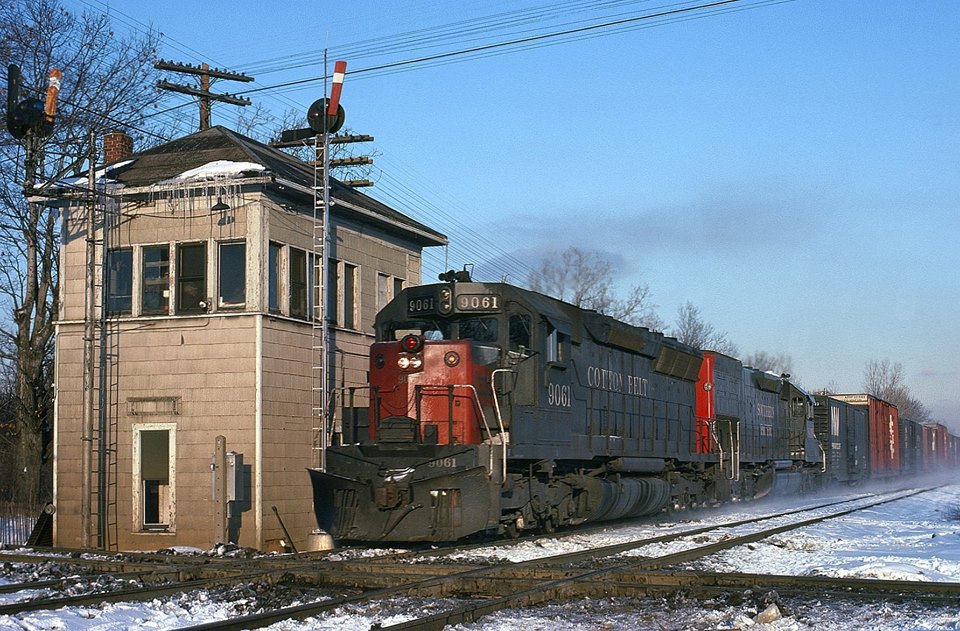 Towns and Nature: Romulus, MI: Junction Tower: Wabash Depot and CSX/PM ...