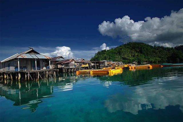 Tourims Place: Togean Island