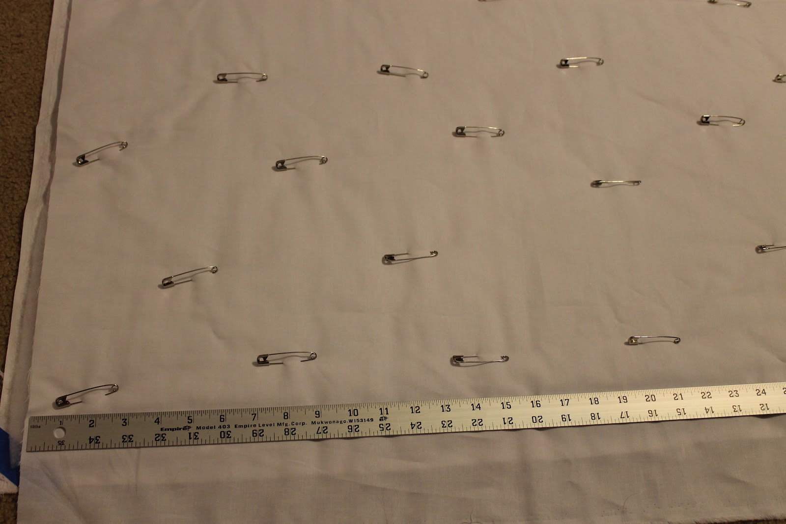 Lilyquilt: How to Baste a Quilt