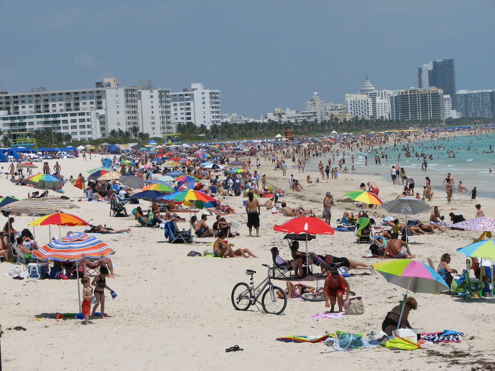 Bonao Internacional: SOUTH BEACH EN UN DIA DE PRIMAVERA