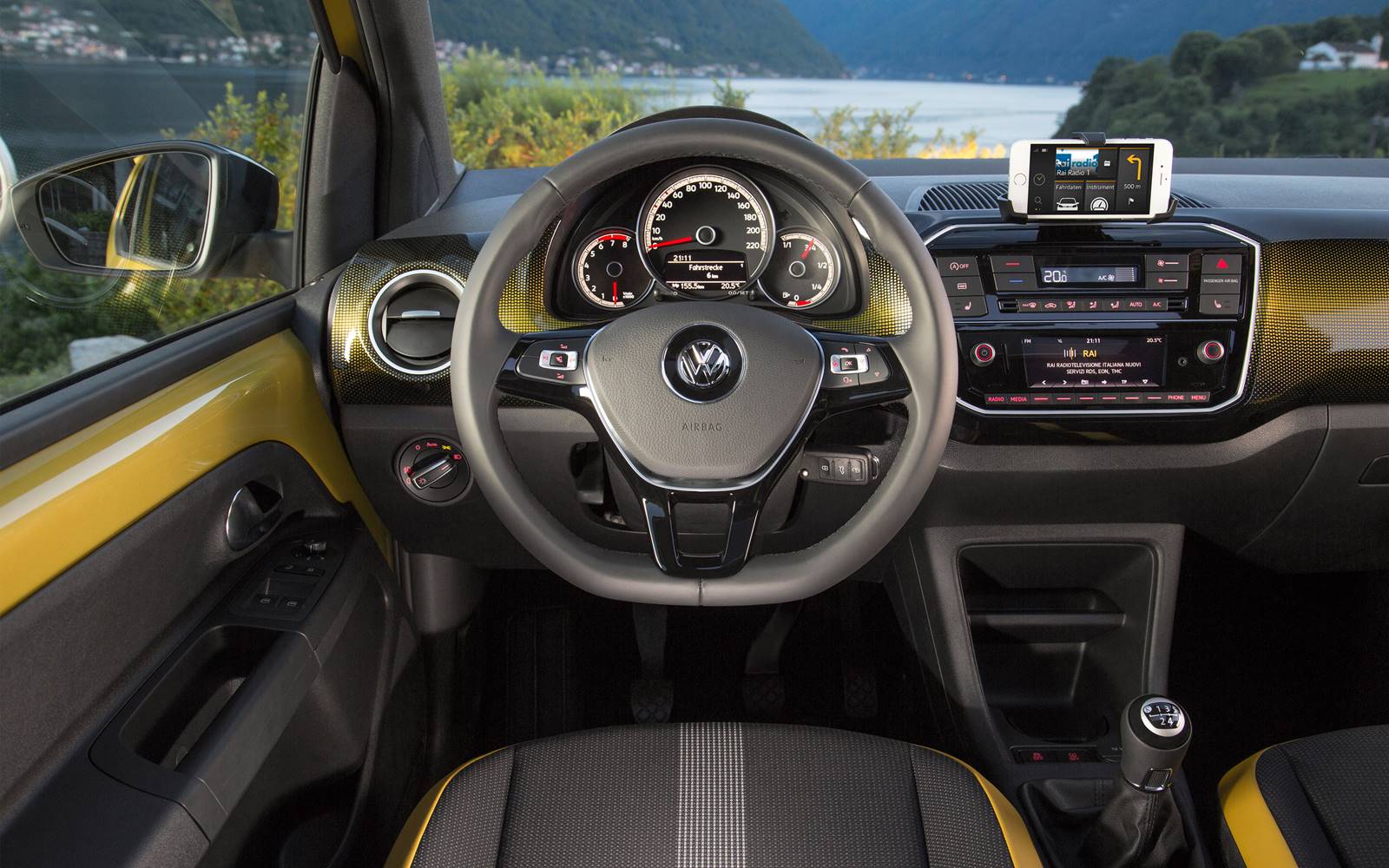 Volkswagen Up! 2017 começa a ser vendido no Reino Unido