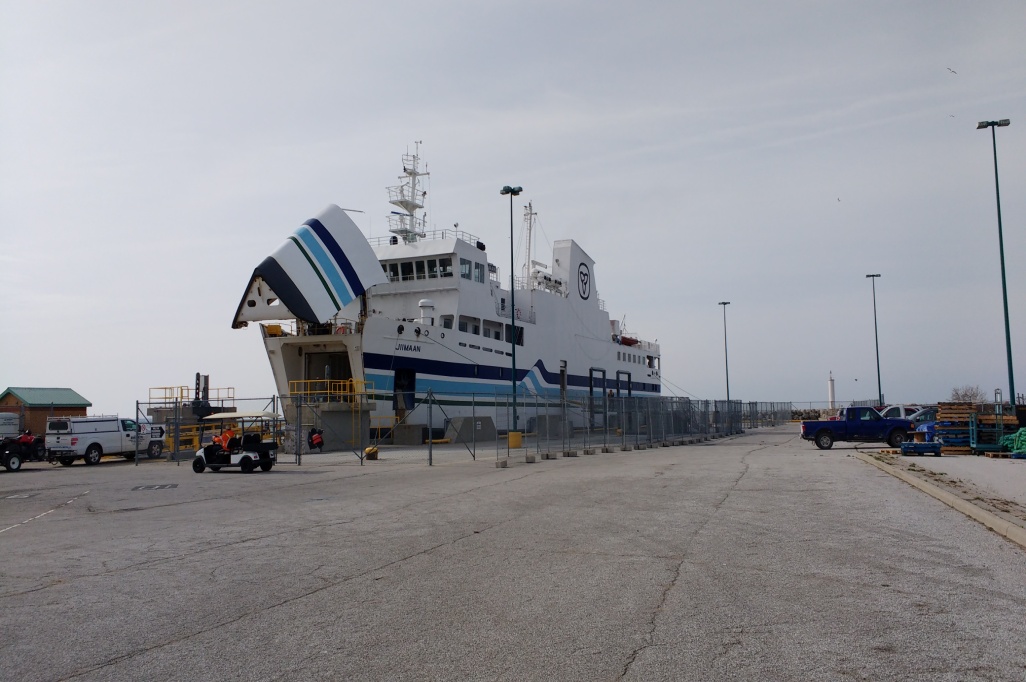 Nerdy for Birdy: EFCN Pelee Island Trip Report