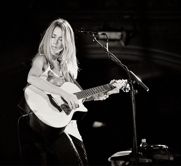 only music saves: Heather Nova