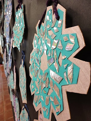 Thomas Elementary Art: 4th Grade CD Snowflake Mosaics