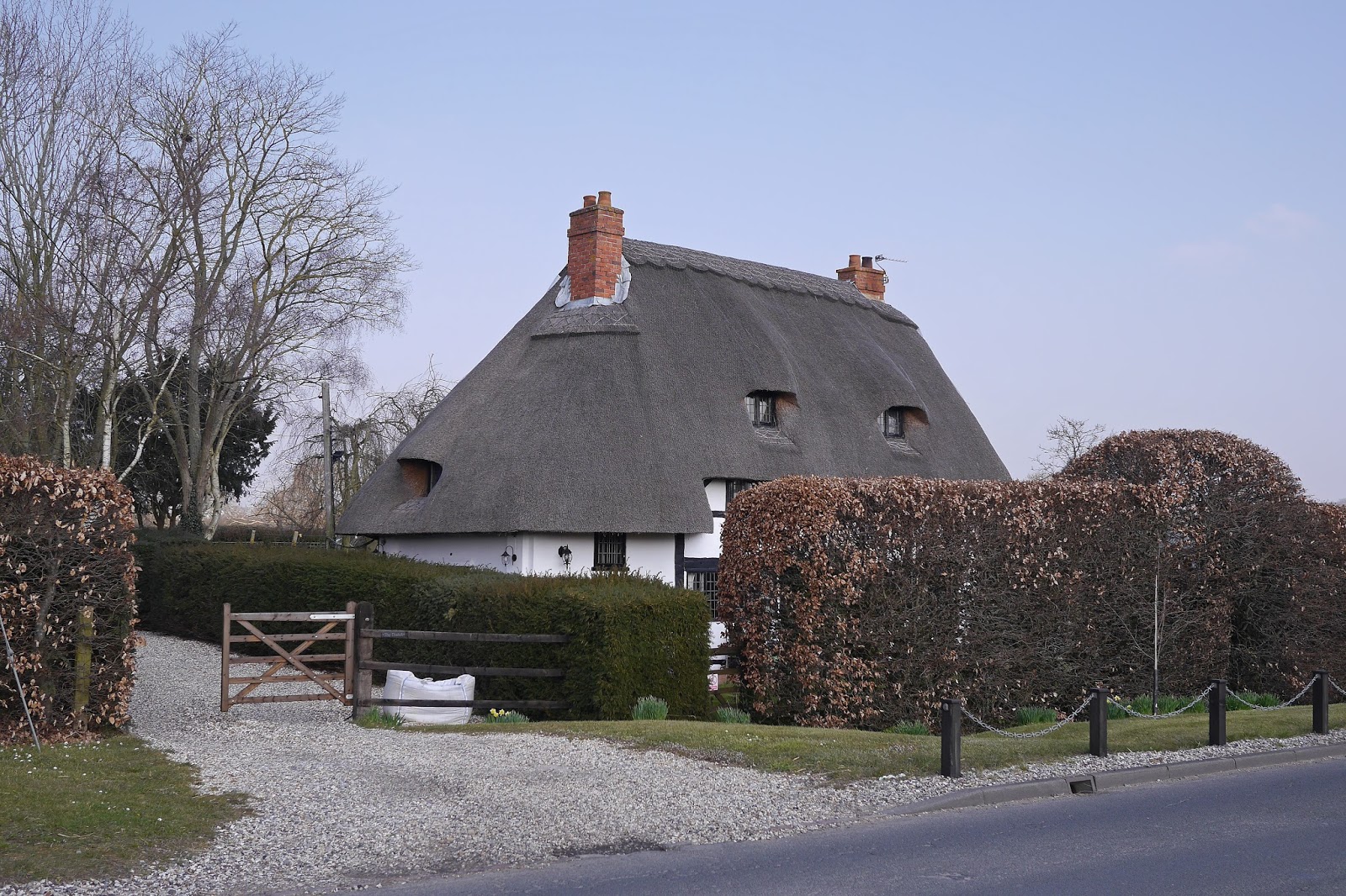 Walking in the country: Spencers Wood, Three Mile Cross & Shinfield
