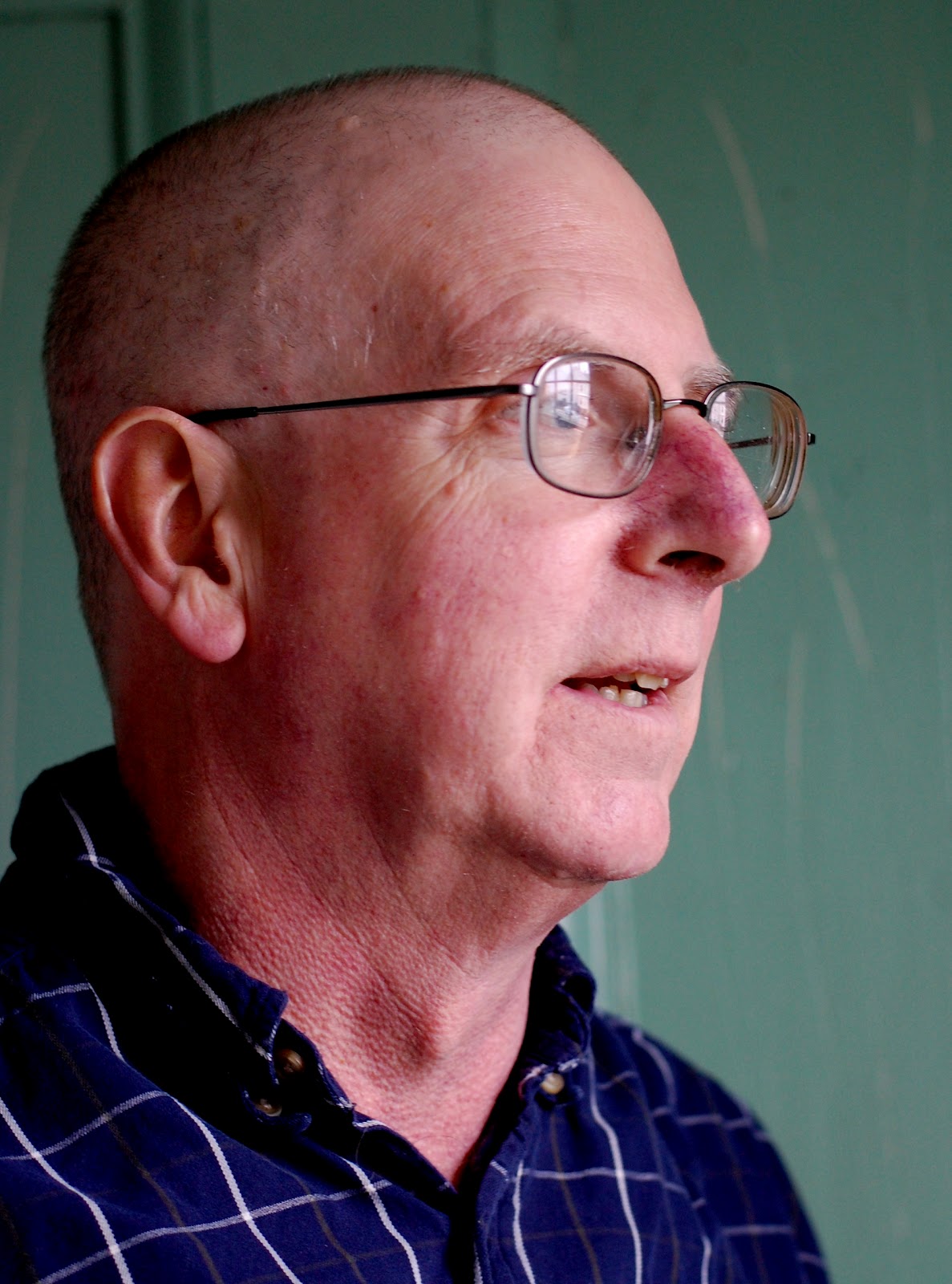 Several Knives Photography: March 2012: Dad's New Haircut