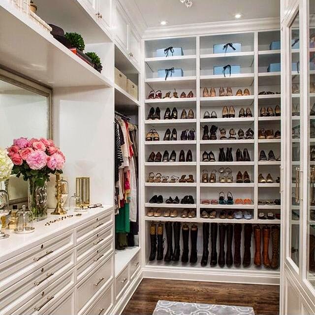 Concierge4Fashion: WOMEN'S CLOSET PARADISE