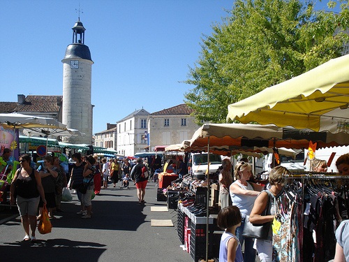 Sacho High School - Collège Anne Frank