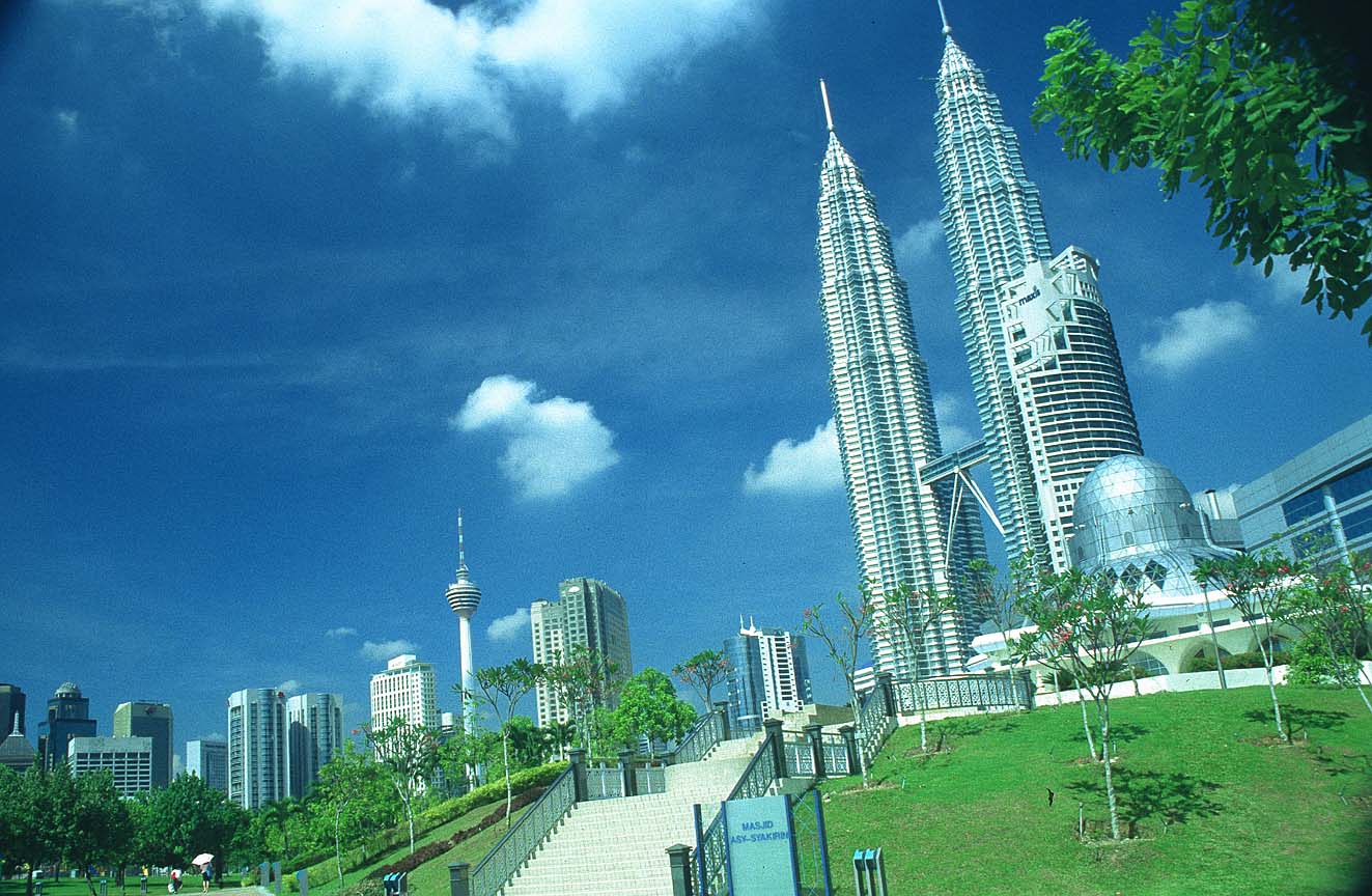 Explore Malaysia: KLCC PARK