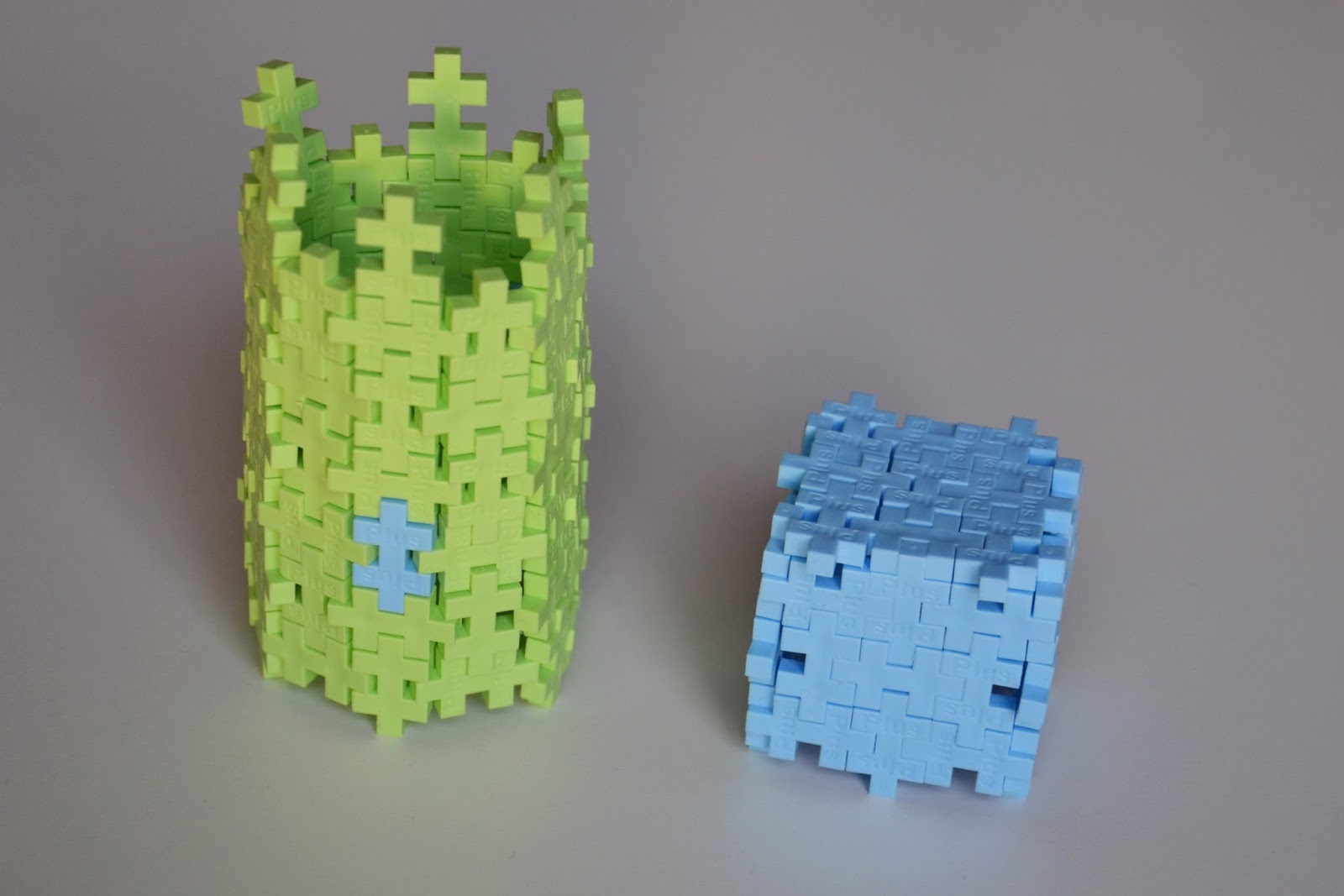 Kotiäidin elämää: Plus plus puuhaa