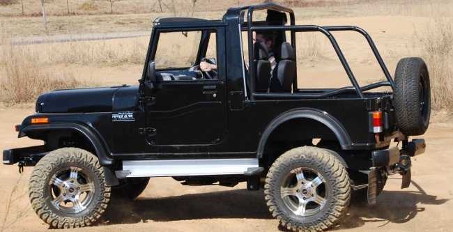 Mahindra Thar 4×4 sports Jeep ~ Sportscars
