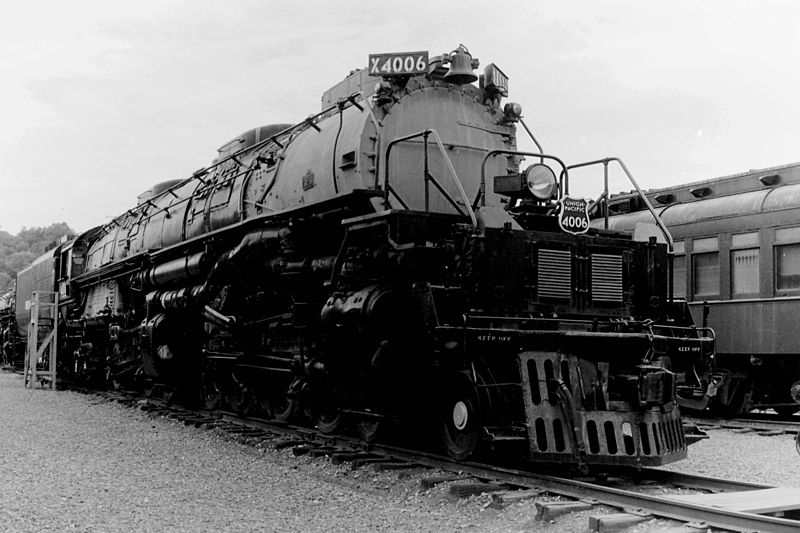 Gambar Transportasi : Kereta Api Lokomotif Uap