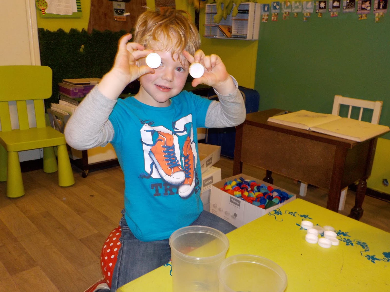 Kikkerklas Freinetschool De Bonte Specht: Pilletjes leren maken ...