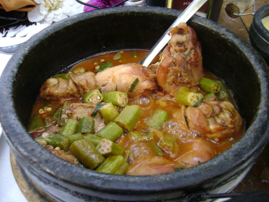 Frango com Quiabo. ~ Nutrição - Alimentos e Cia