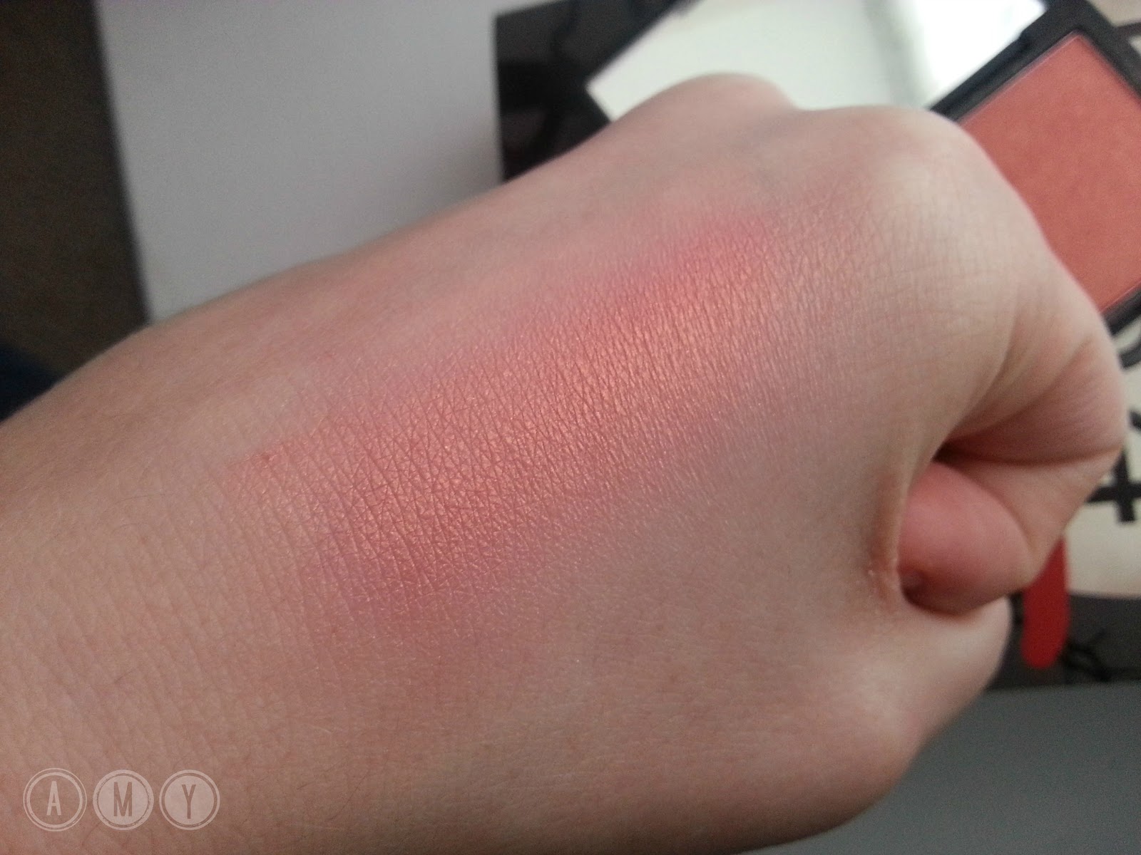 Sleek Blush: Rose Gold - The July Rose