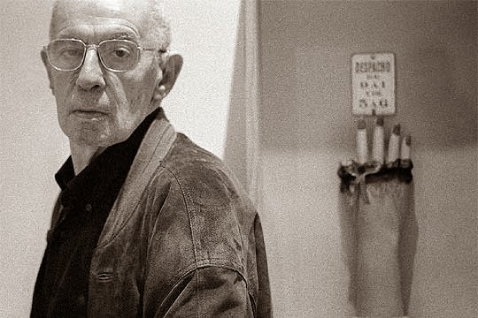 Claroscuro: Daniel Gil, diseñador gráfico