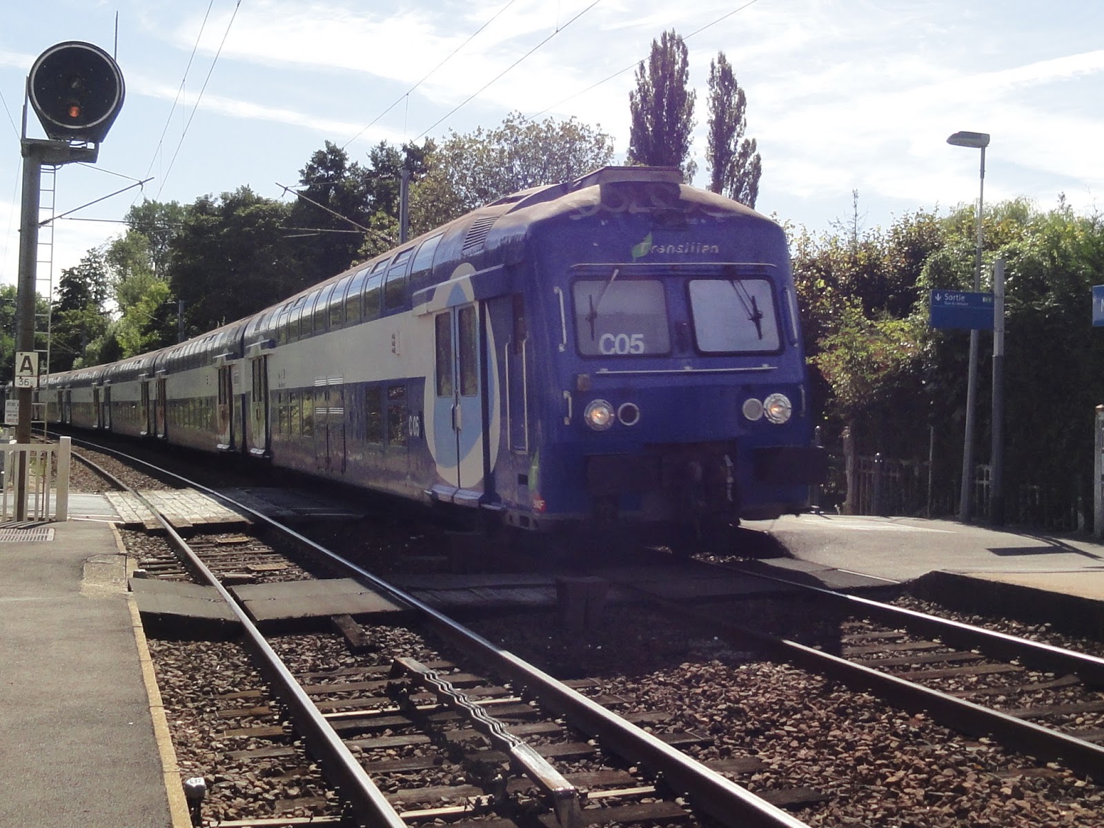 VB2N C05 sur la ligne J