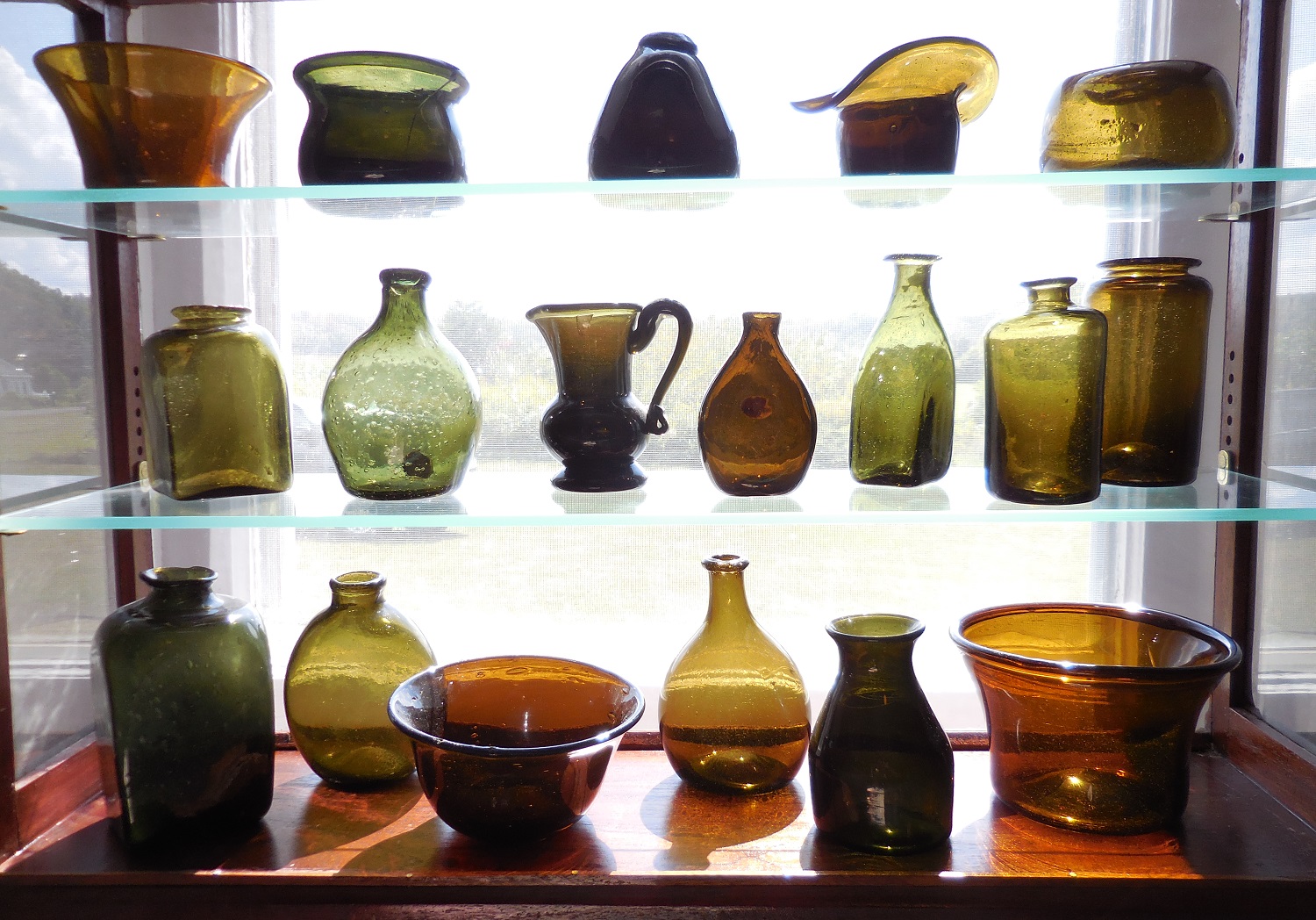 Quiet Corner Glass: Early Glass at the MoCG