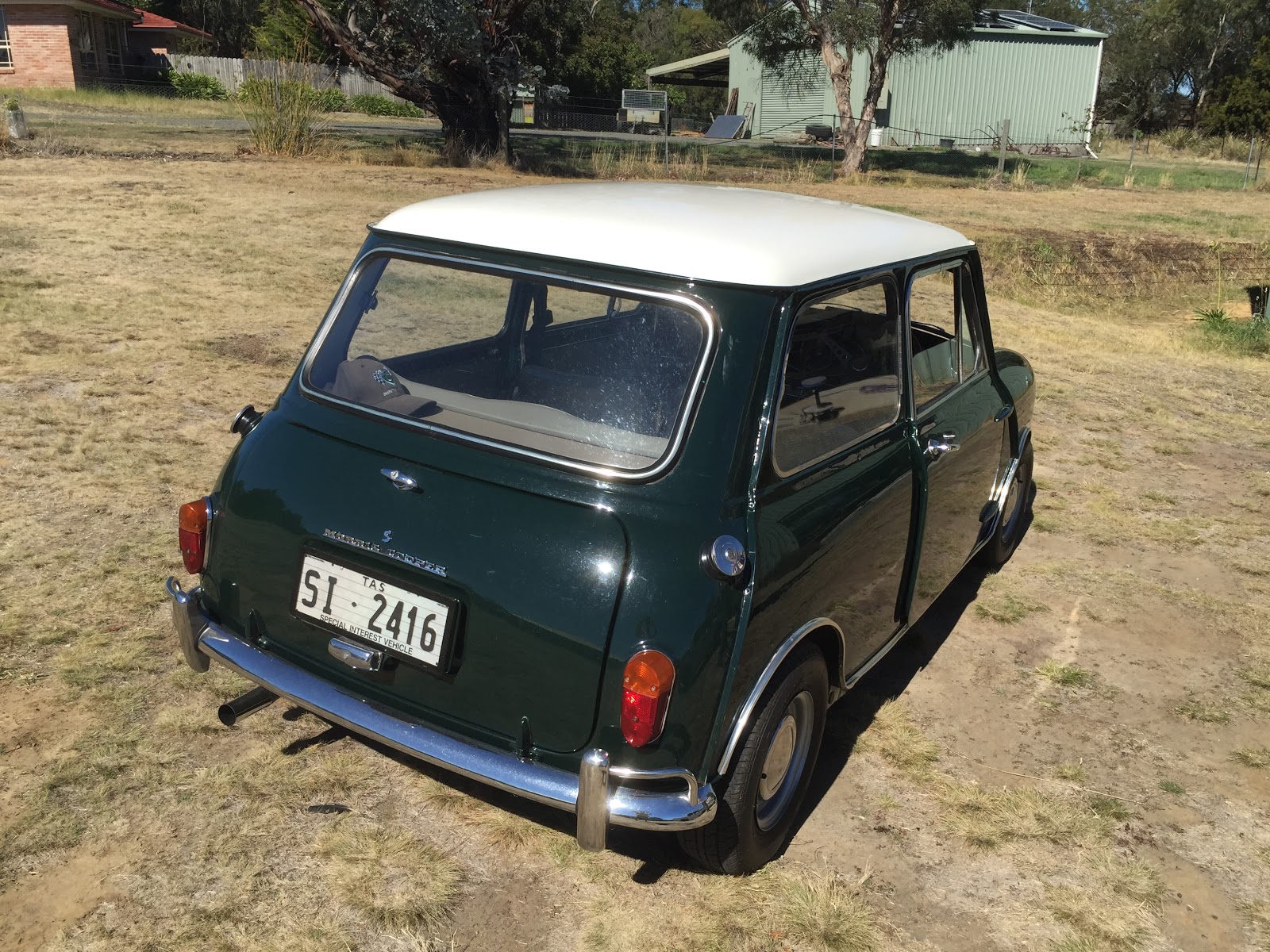 Readers' Photos # 33: Classic Mini Cooper S