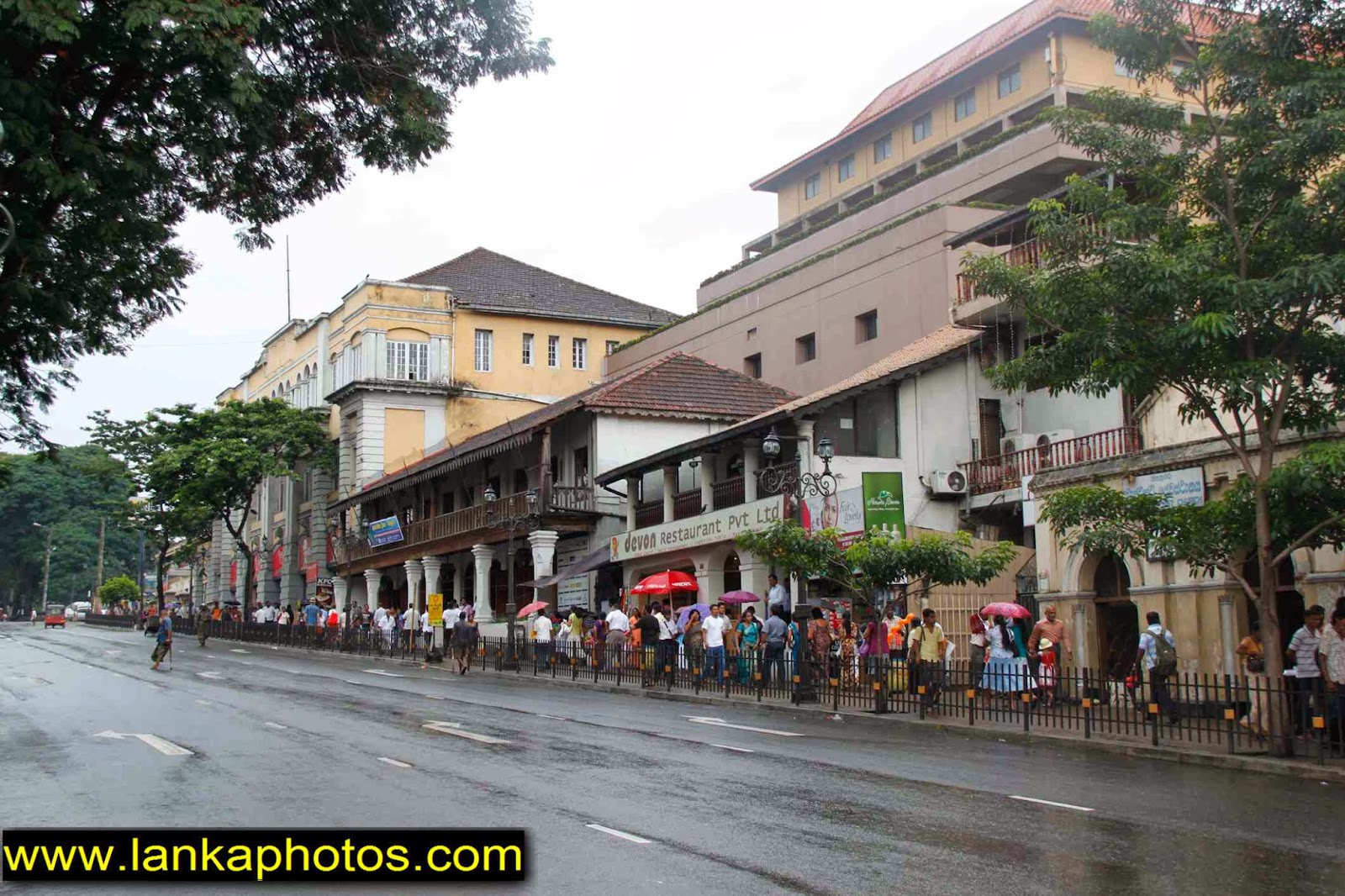Kandy Town Sri Lanka Photo Gallery | Hot Sexy Photos