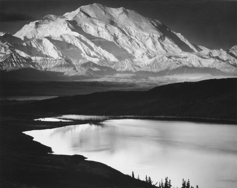 Esme Evans Photography: Strong Contrast in Scale