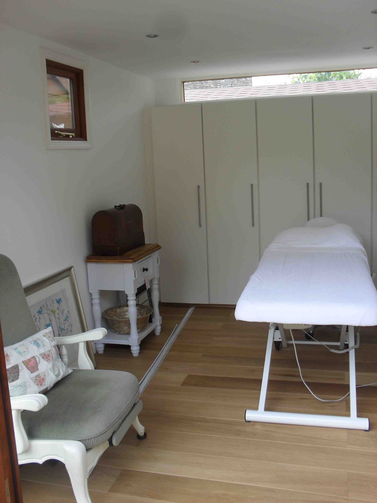 Shedworking: Beauty therapy in a garden office